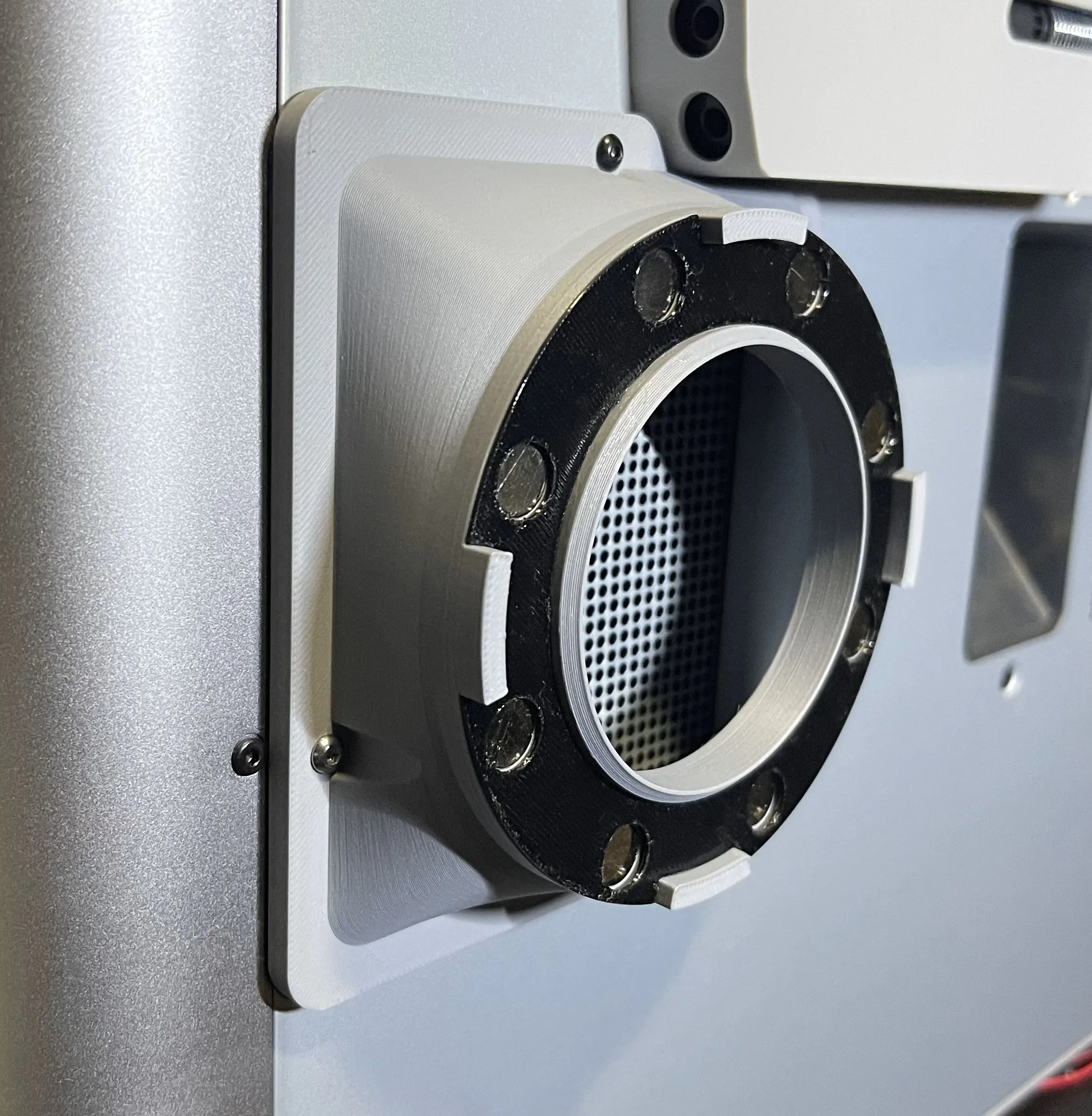 X1C/P1s Magnetic Rear Vent Hose Adapter by RandomKhaos MakerWorld ...