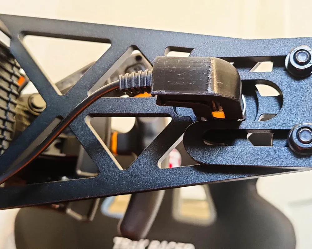 Asetek Front Mount Button Cover by omartens1 - MakerWorld