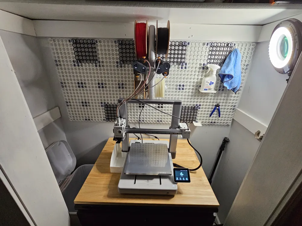 AMS MultiBoard Mount Remixed by blade4665 - MakerWorld