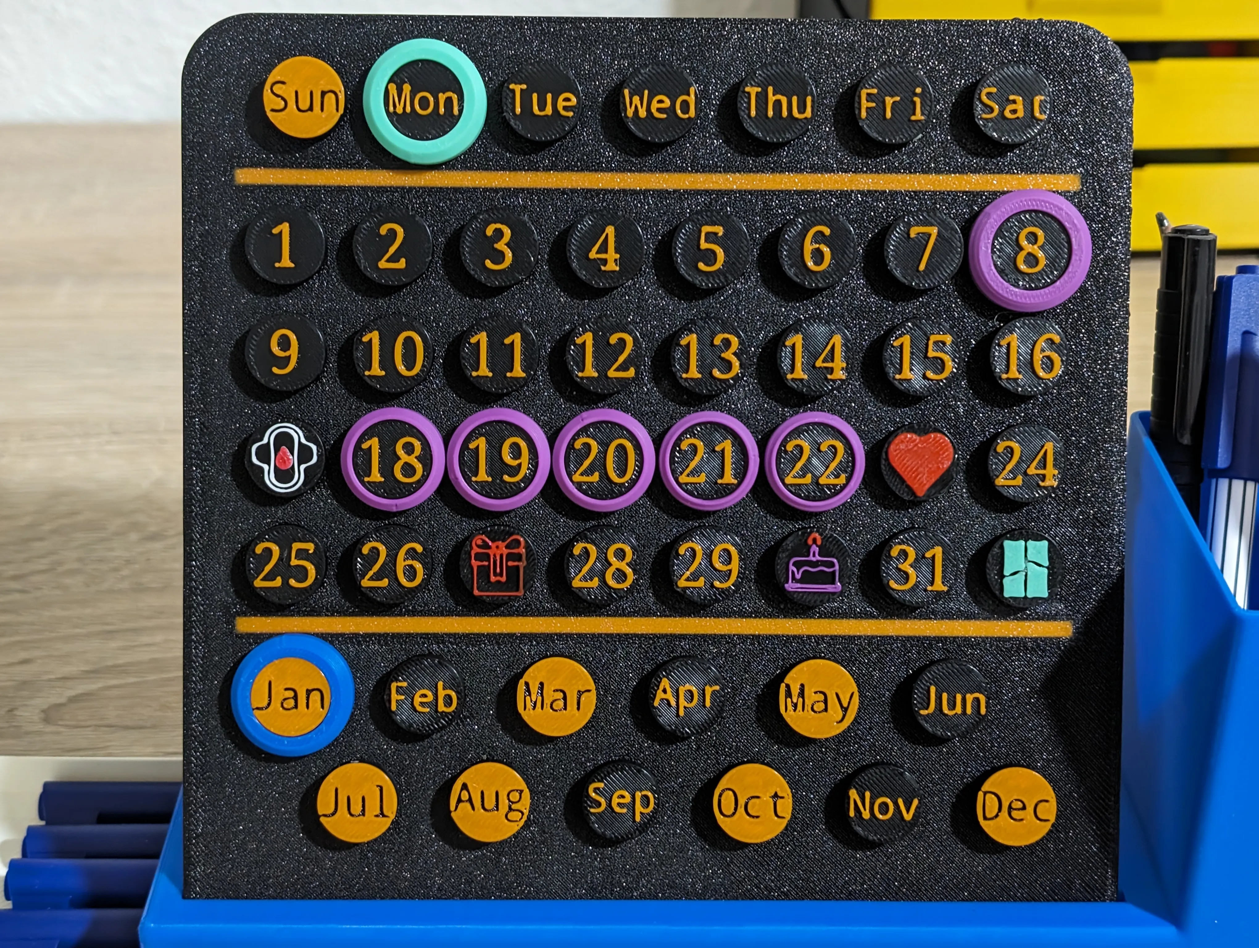Bases for Customizable calendar & desk organizer by G__W__ - MakerWorld