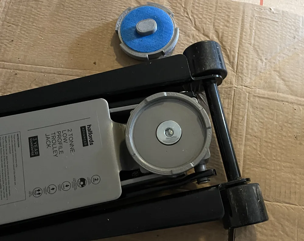 Halfords 2 Ton Car Jack Adapter for Porsche by Rasmussen - MakerWorld