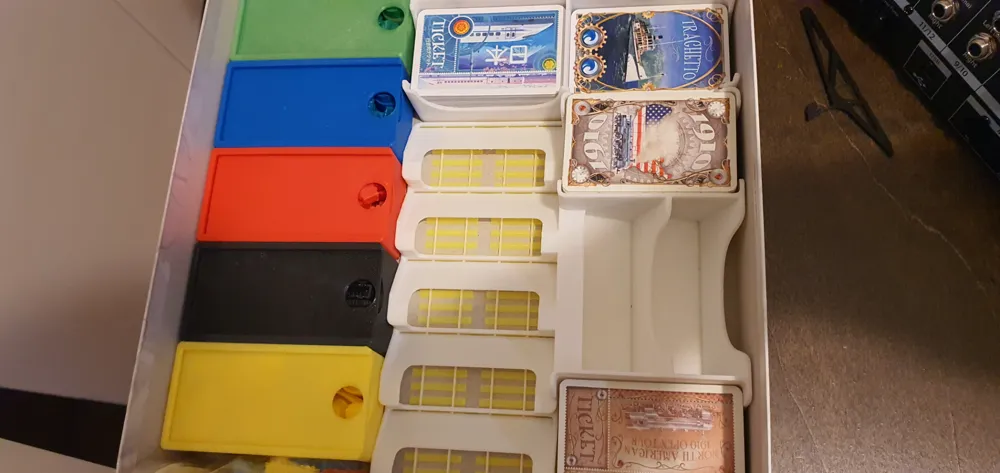 Ticket To Ride Trains box by MAT-MadCreations - MakerWorld