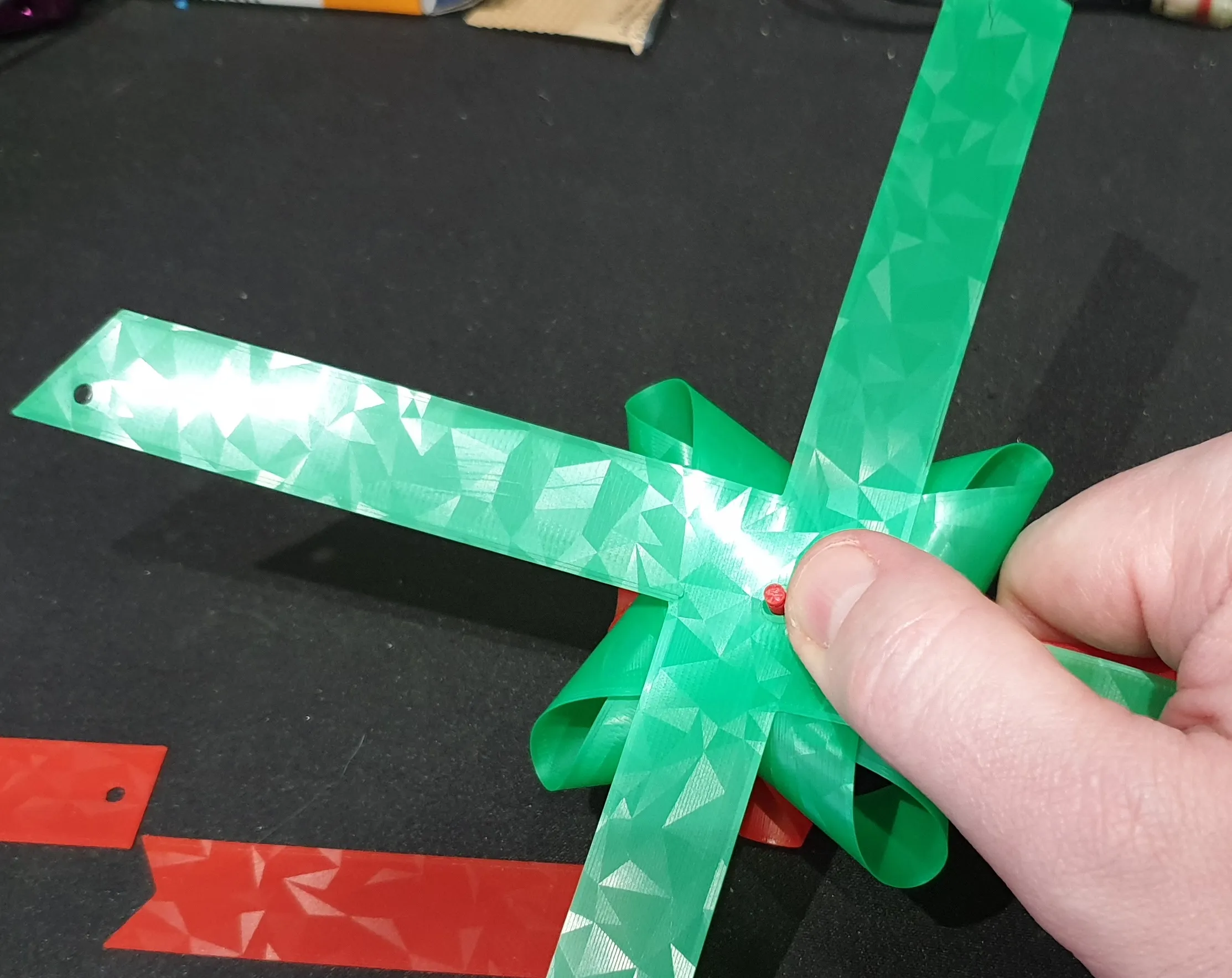 Foldable Gift Bows with Hearts by Hamstah MakerWorld: Download Free 3D ...