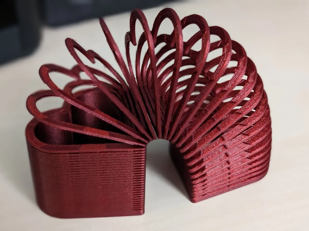 Heart Slinky by rky.91 MakerWorld: Download Free 3D Models
