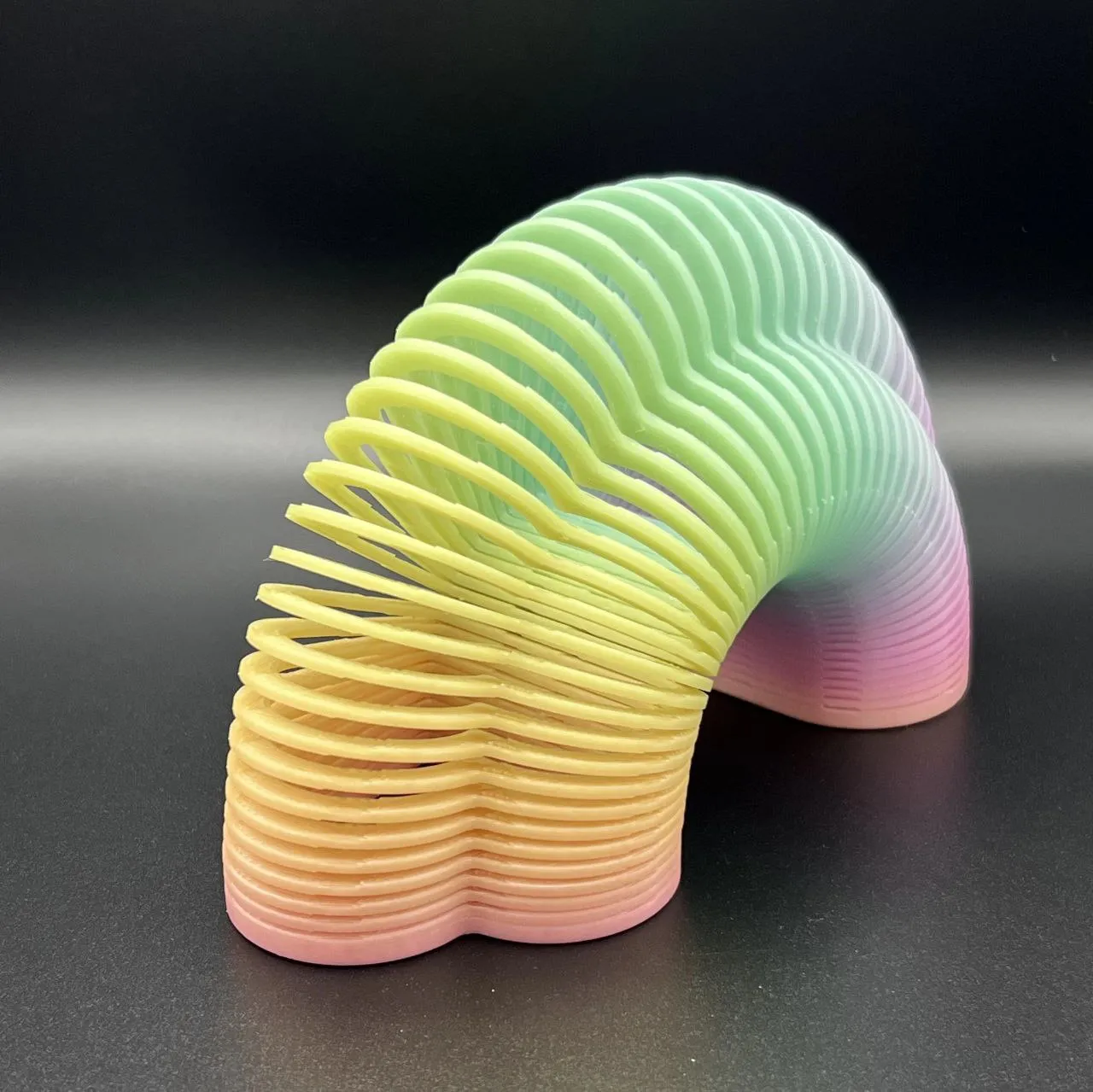 Heart Slinky by rky.91 MakerWorld: Download Free 3D Models
