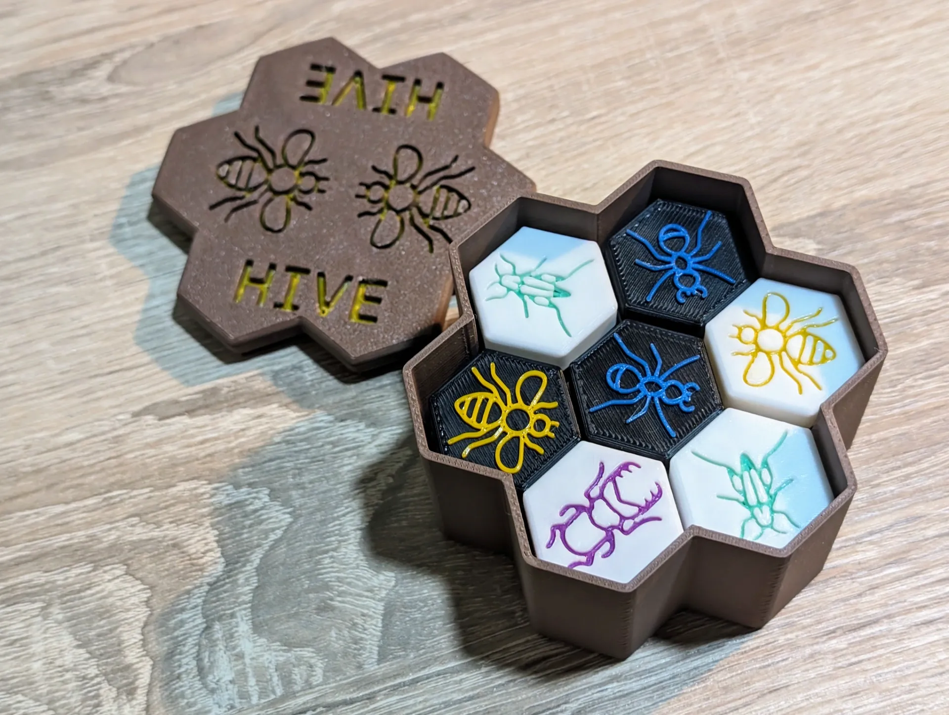 HIVE: The Ladybug, Pill bug & Mosquito Expansion by G__W__ MakerWorld: Download Free 3D Models