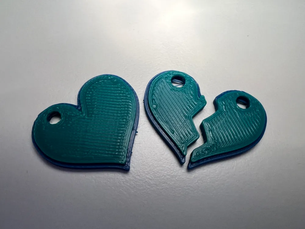 Heart Keychain - Two colors by Fed3_3 - MakerWorld