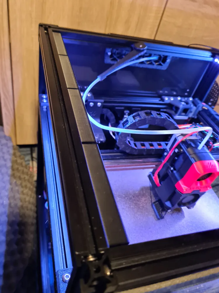 Voron Trident LED light strip clip-in mount by SaguaroMaster - MakerWorld