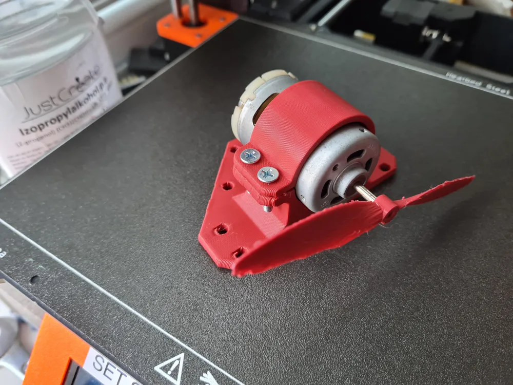 Simple 540 Motor Mount by SaguaroMaster - MakerWorld