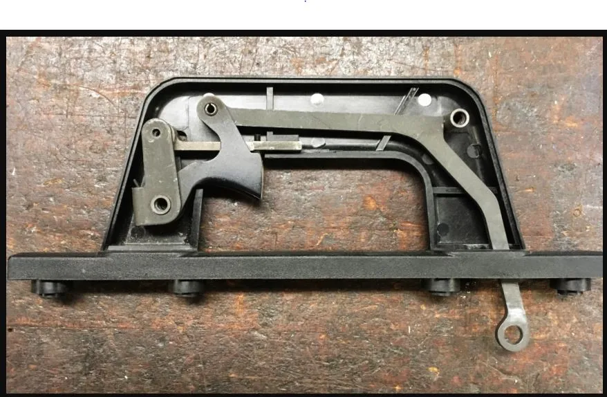 Airsoft mp5k briefcase gun trigger box by RobertThePhotographer ...