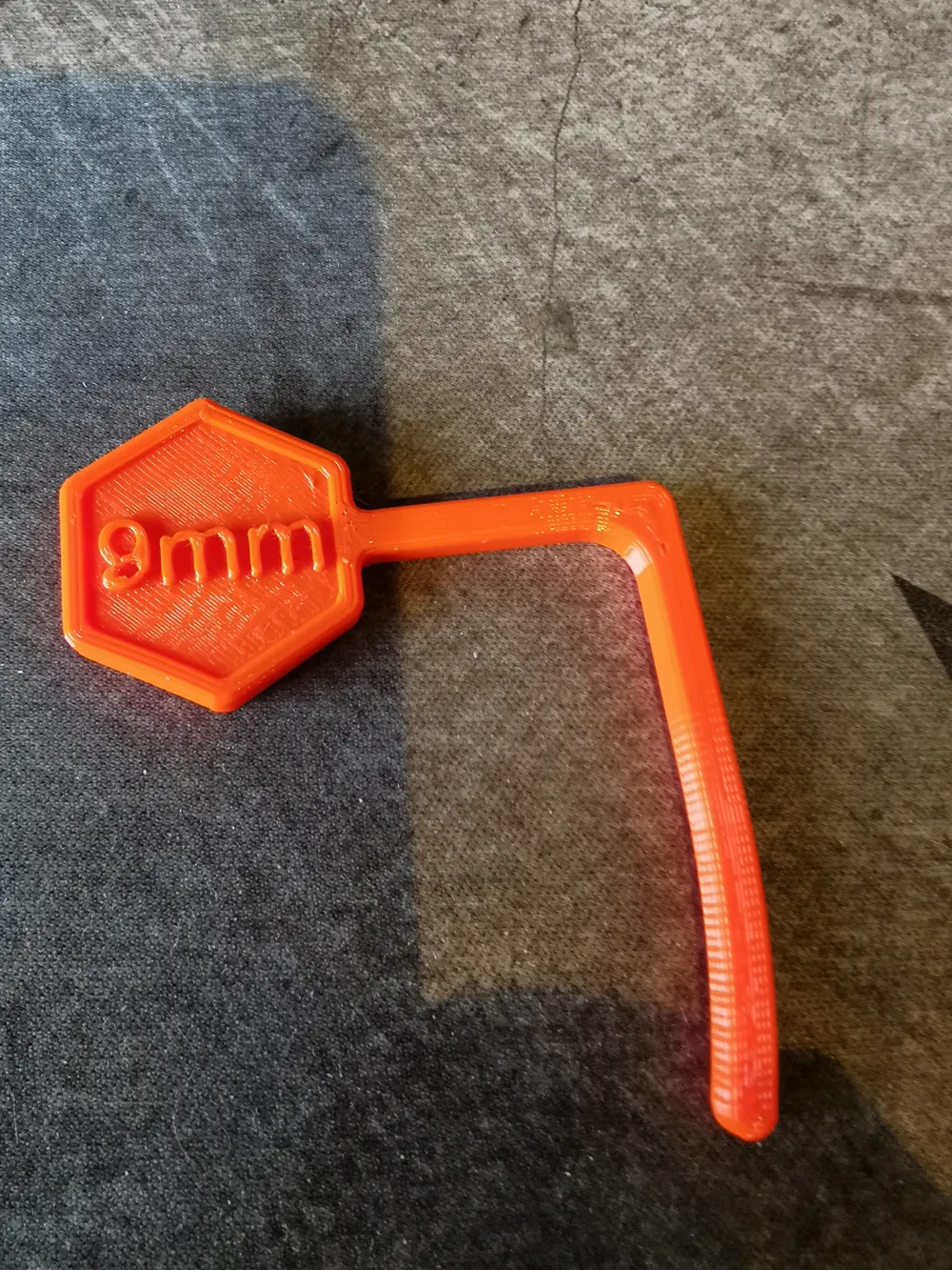 9mm Chamber/Safety Flag by Elothan - MakerWorld