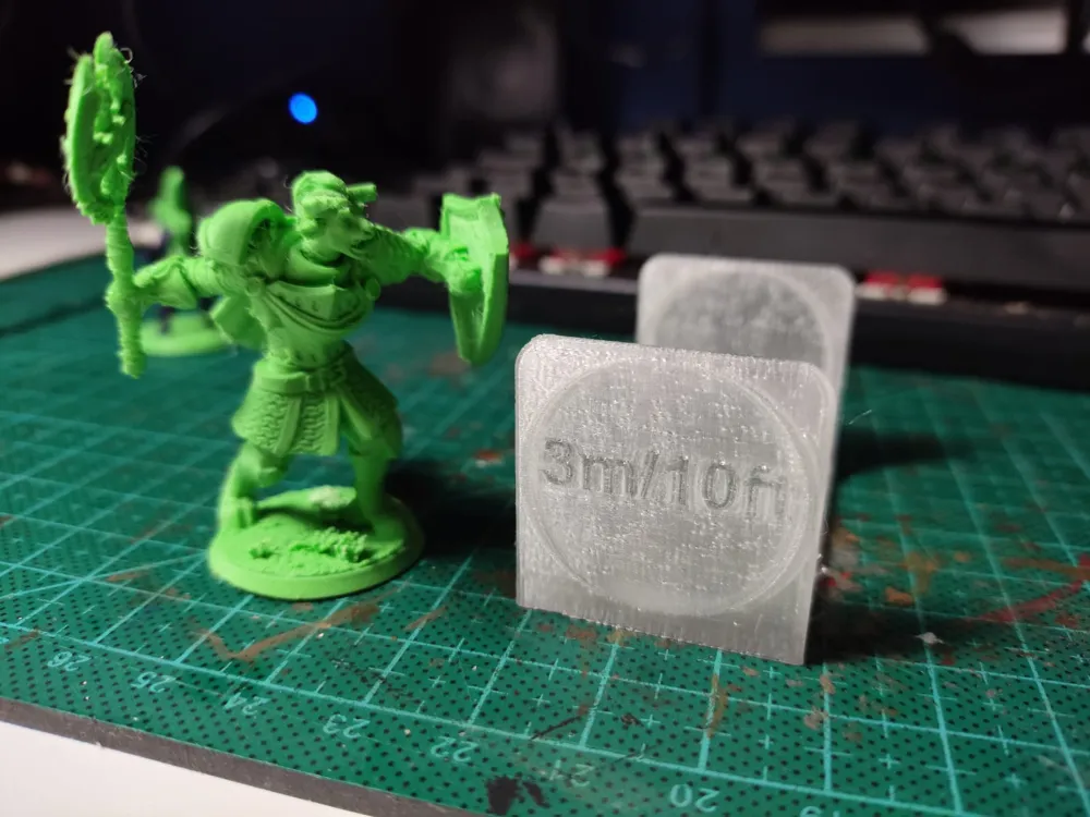 Parametric Fly miniature stand for D&D, Warhammer 40K, Pathfinder by ...