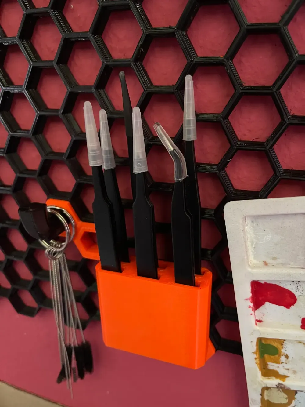 HSW Six ESD tweezers holder Remixed by EyeSukAtGamz - MakerWorld