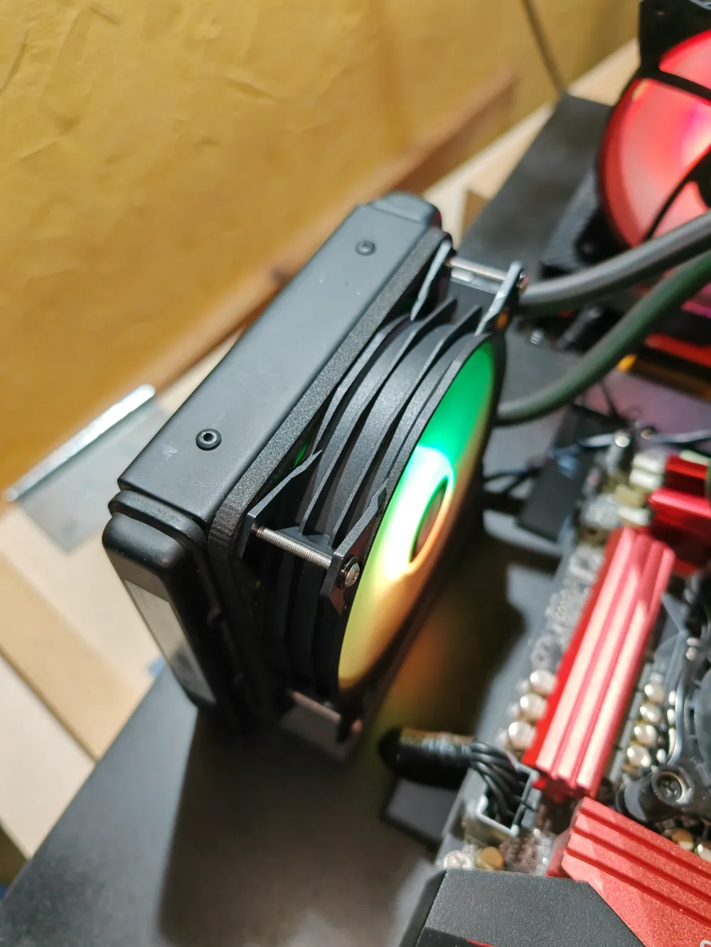 Halterung für Radiator mit 120mm Lüfter by MatthiasS - MakerWorld