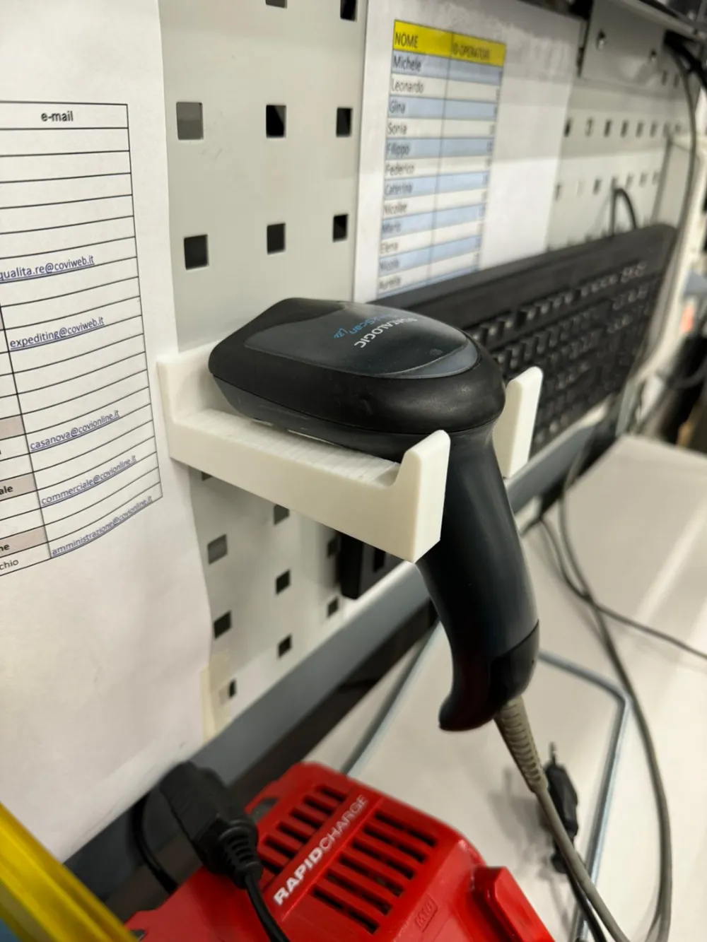 barcode holder by filidalsanto - MakerWorld