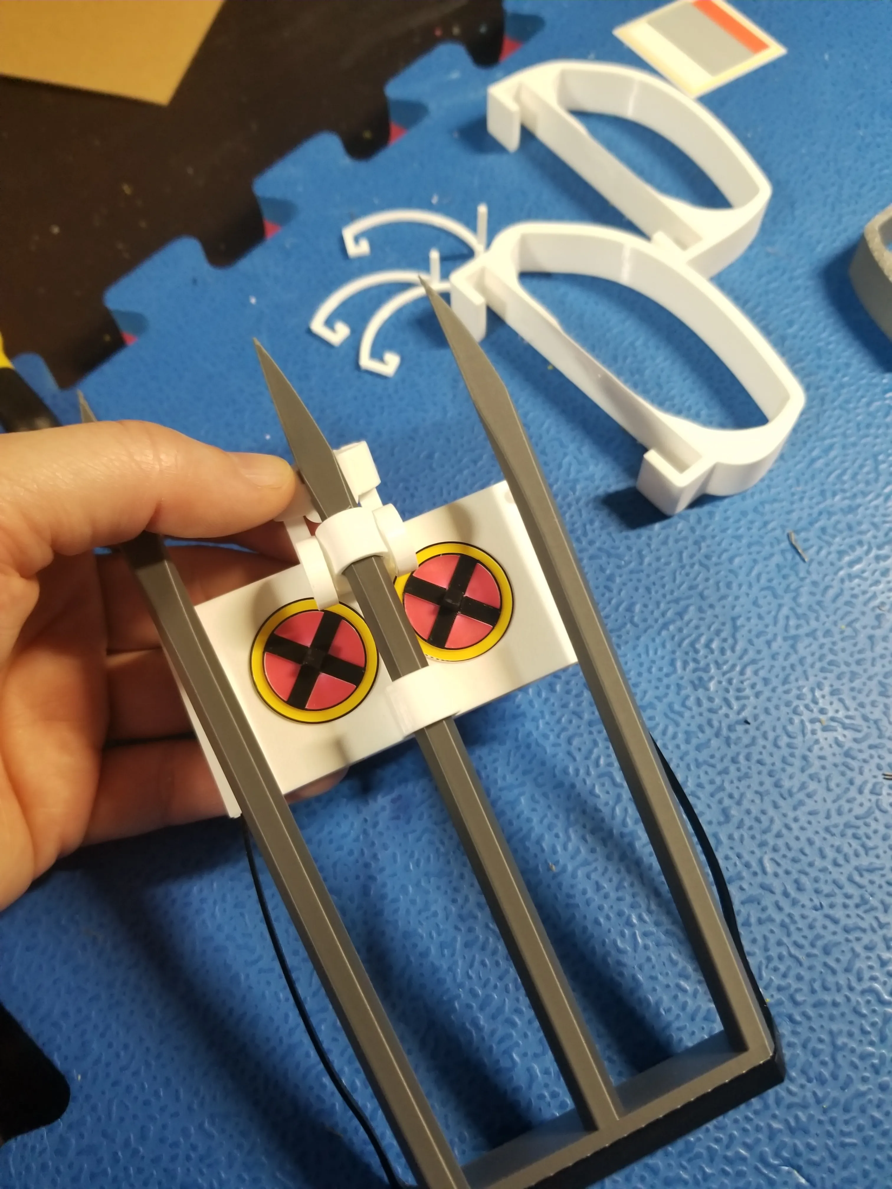 Wolverine Claws -Retractable,Spring-loaded,Trigger - Free 3D Print ...