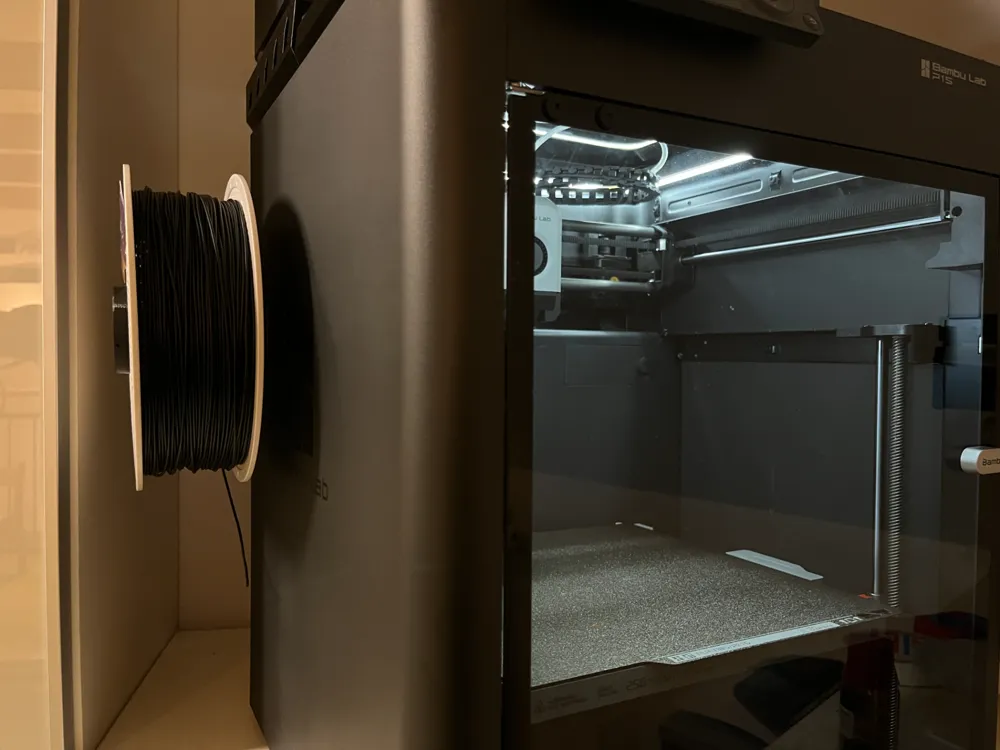 Stable external filament holder / Spoolholder for Bambu P1S by -=Martin ...