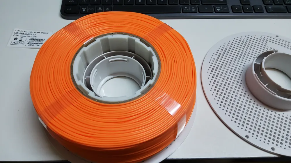 Filament roll adapter for eSUN rolls to fit the Bambu Labs rolls ...