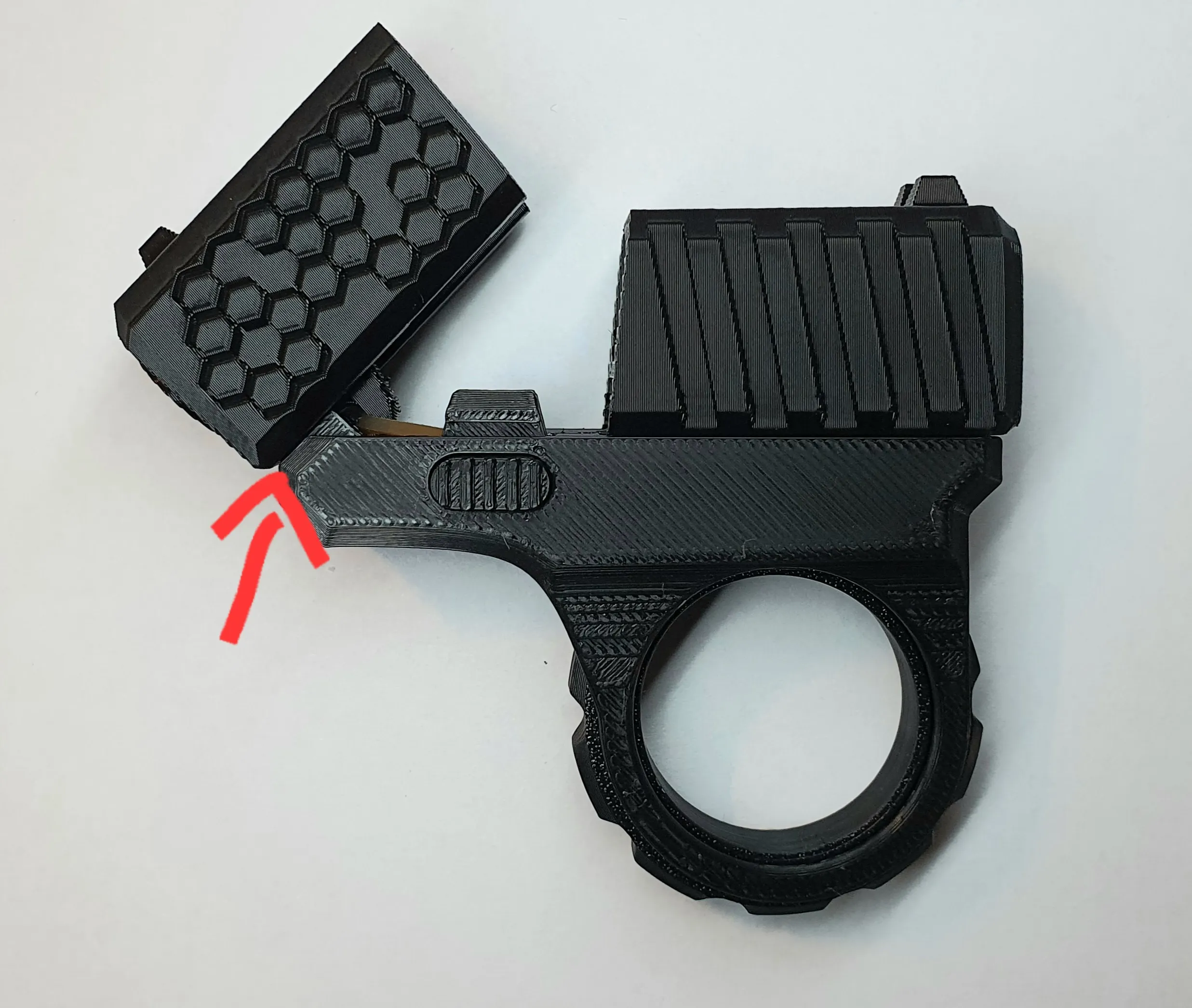 Gun Toy Fidget Spinner by Maoirae MakerWorld: Download Free 3D Models