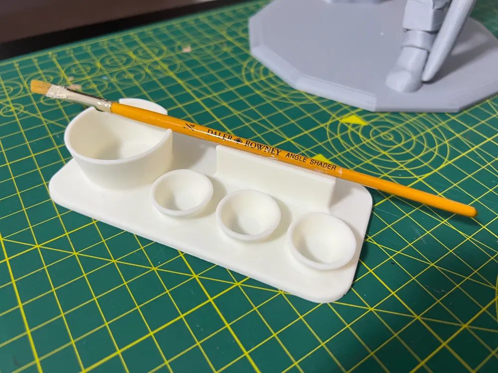 Small Paint Mixing Tray with brush rest by PMMzero - MakerWorld