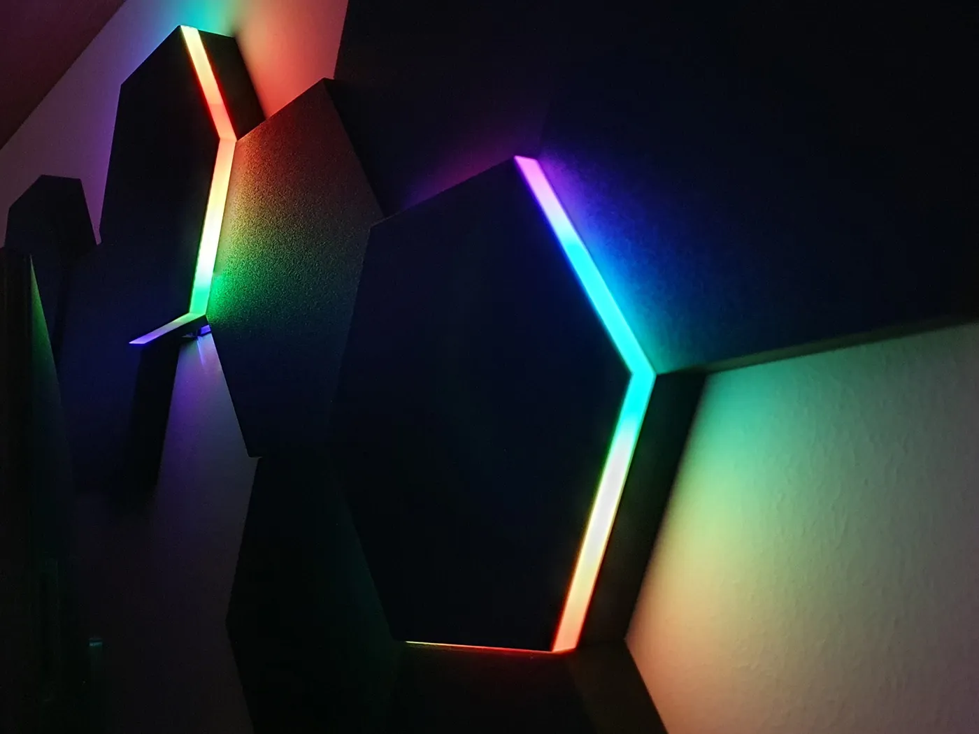 Hexatiles - Hexagon LED Wall tiles - Free 3D Print Model - MakerWorld
