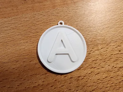 'L' Alphabet Round Keychain by Brandochili - MakerWorld
