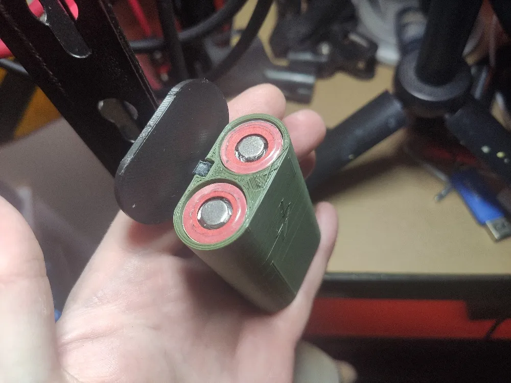 Slim 18650 Magnetic Battery Case by Once in a Six Side - MakerWorld