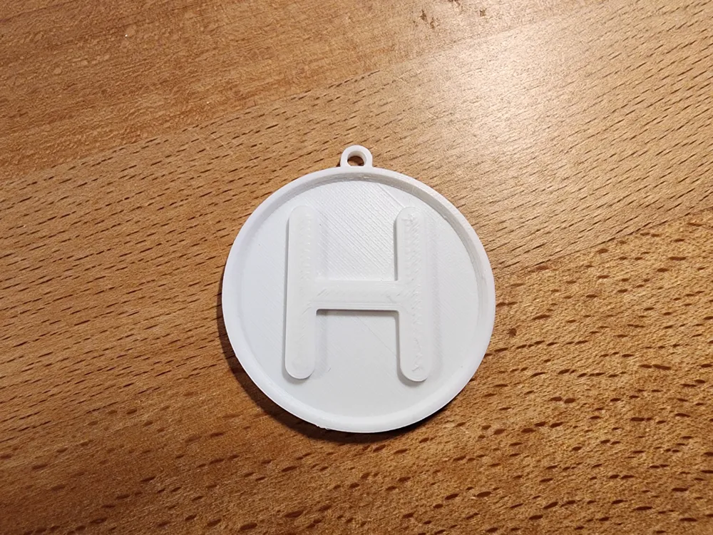'H' Alphabet Round Keychain by Brandochili - MakerWorld