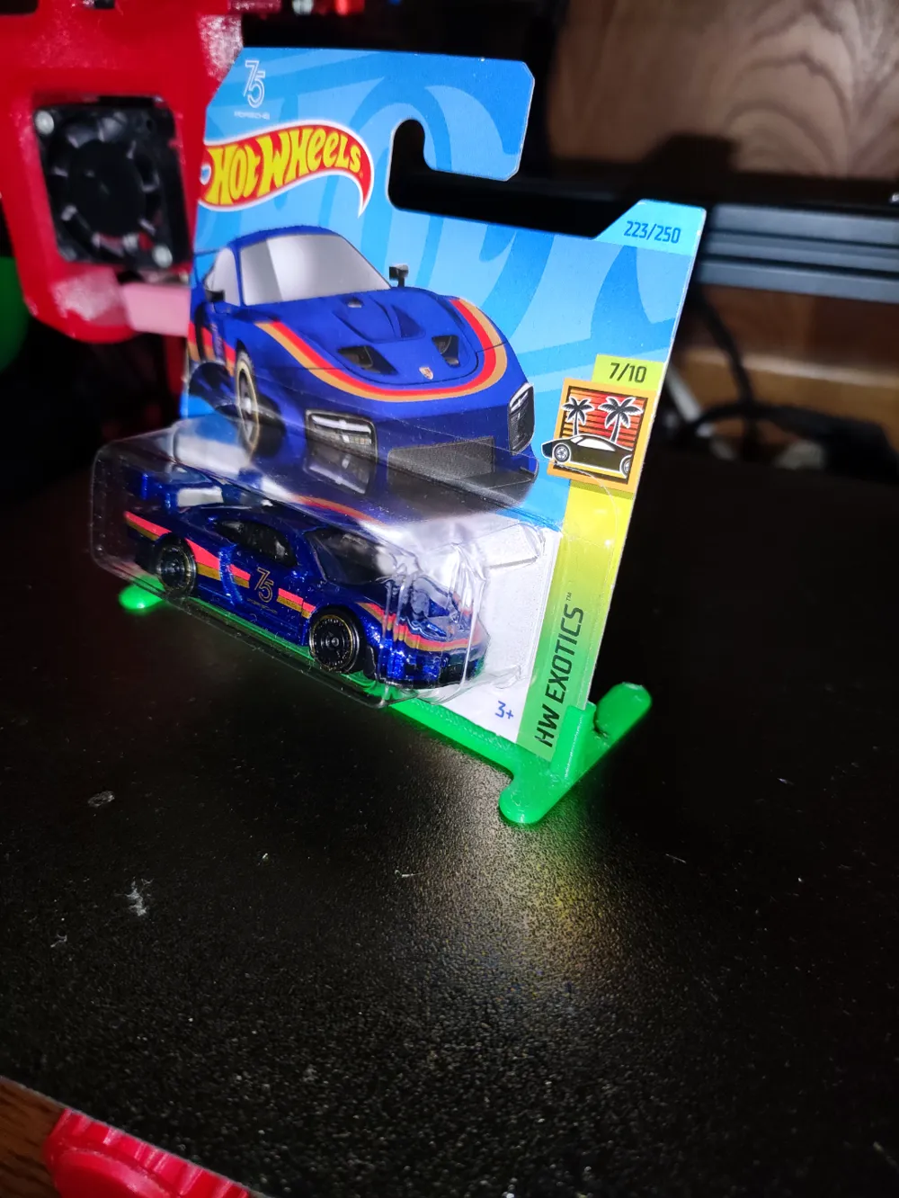 Hot Wheels display stand by Torok Andras - MakerWorld