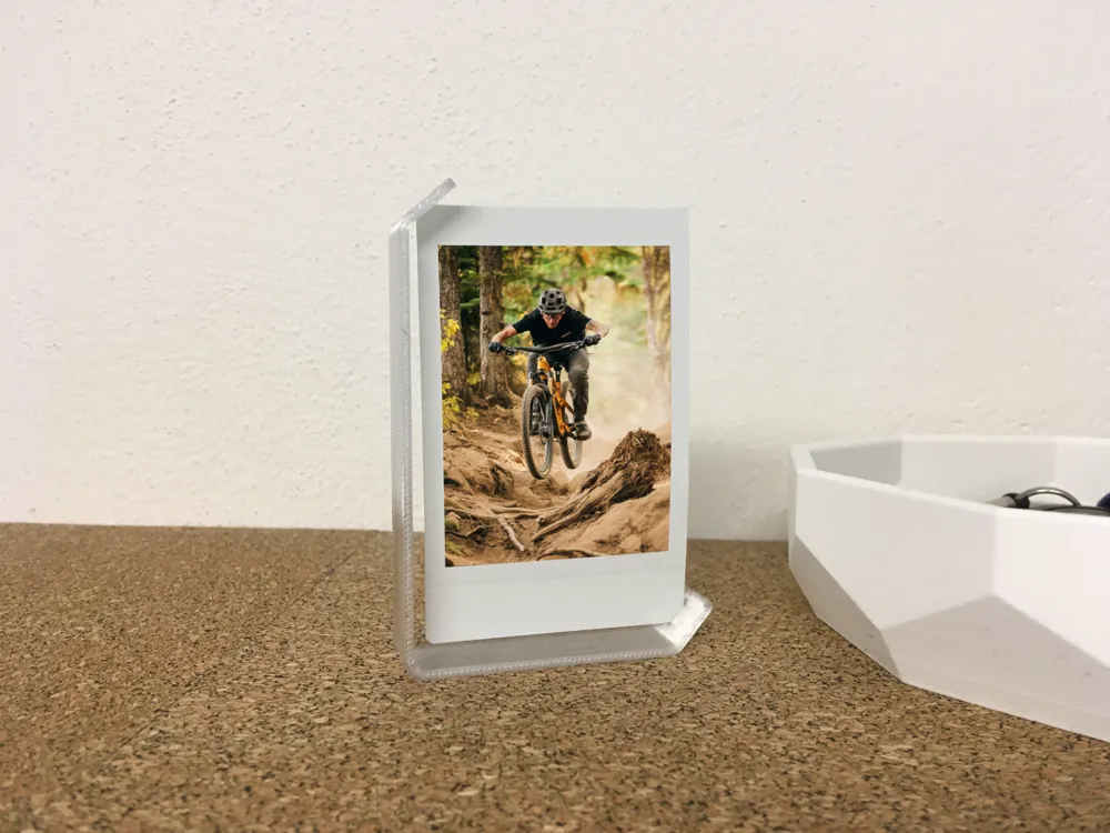 Instant Camera Picture Frames by DAVID HOLEČKO - MakerWorld