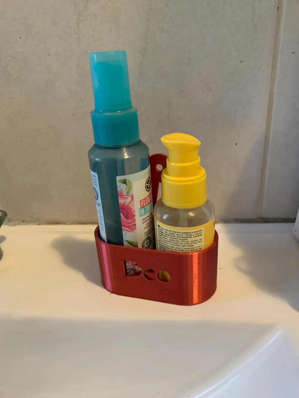 deodorant holder by MaxSigillo - MakerWorld