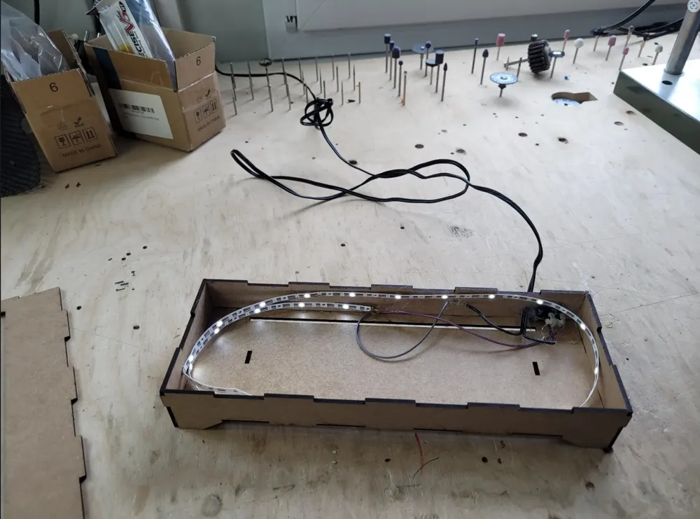 Laser-cuttable led-sign (customisable) by leven hennig - MakerWorld