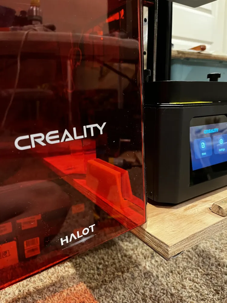 Resin printer lid holder by CompputerMonkey - MakerWorld