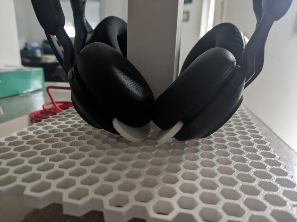 Laptop Organizer / Modular Hex Tray / Headset Stand by Crusoe3D ...