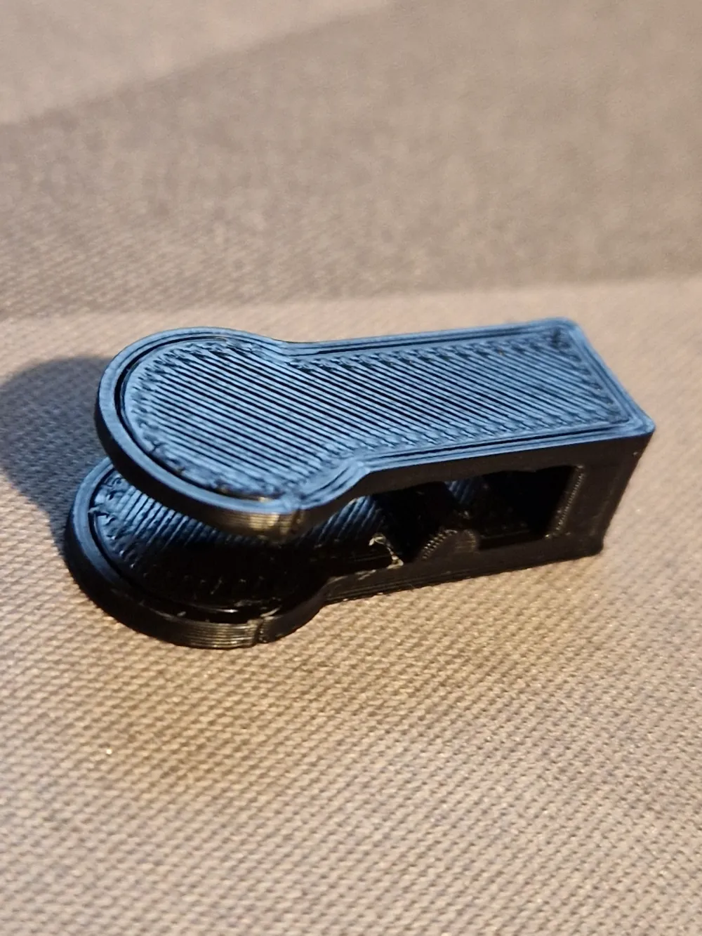 Filament clip for all filament spools by the real Mcnuggy - MakerWorld