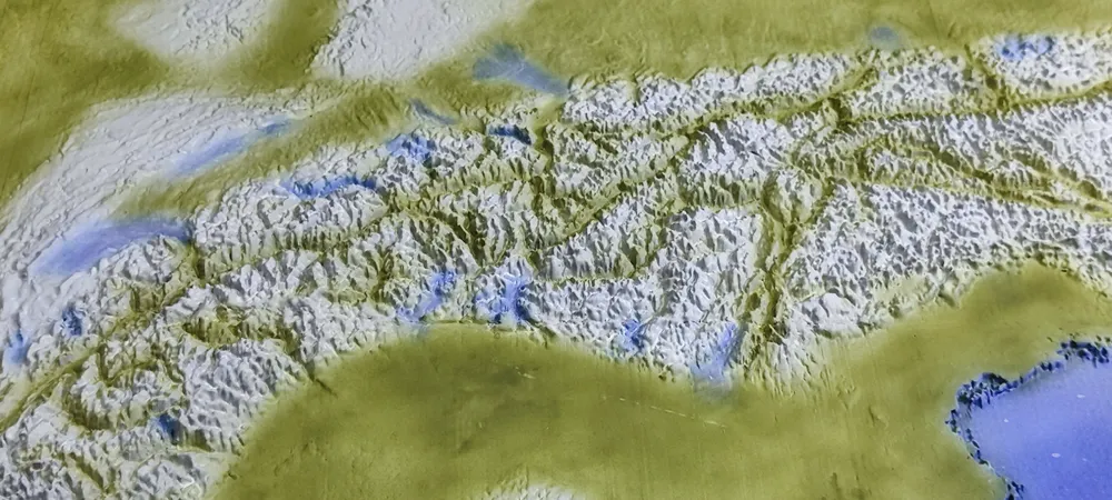 3D Terrain Topographical map of Alps by o.rasek - MakerWorld