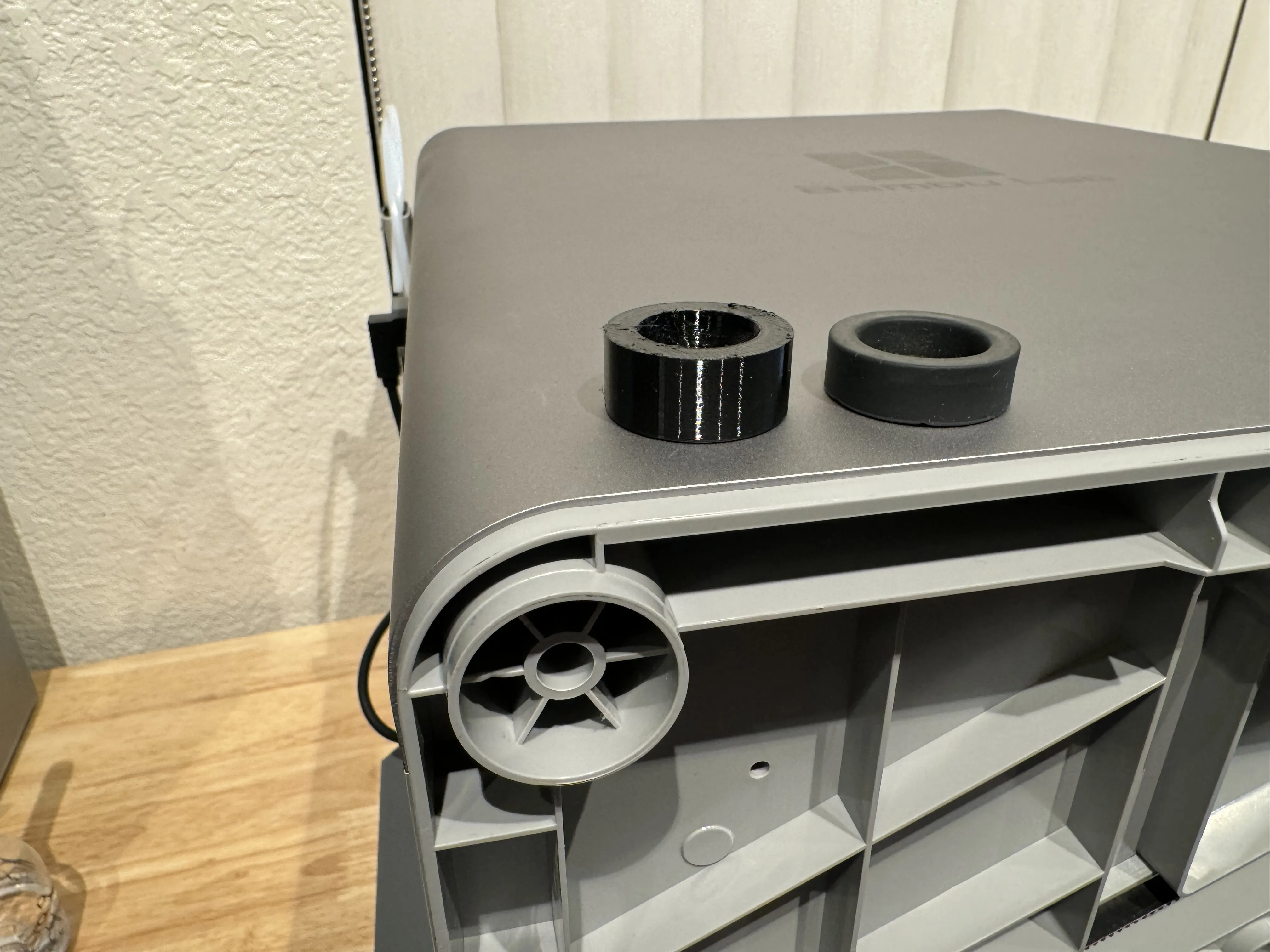 HKR Interlocking Poop chute with removable bucket - Free 3D Print Model ...