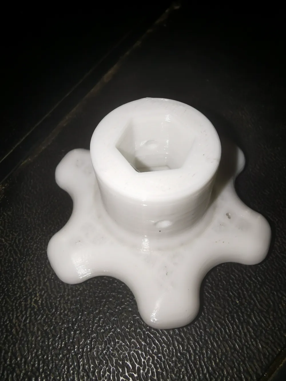 14mm hexagonal axle wheel by Avalon - MakerWorld