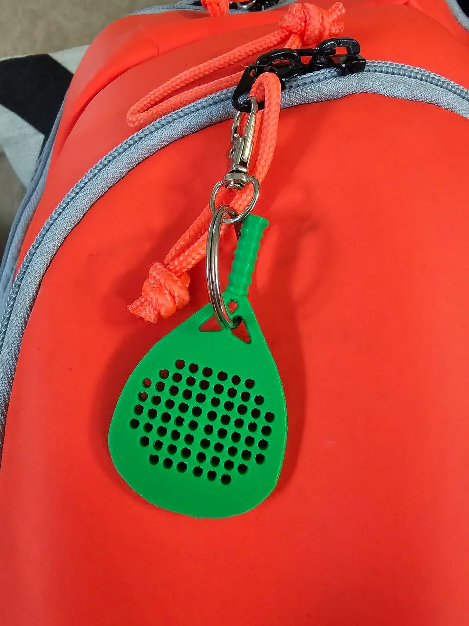 Padel racket keychain v2 by Myzhar MakerWorld: Download Free 3D Models