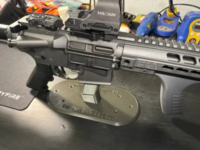 AR9 / Glock Style Wall Mount by Red - MakerWorld