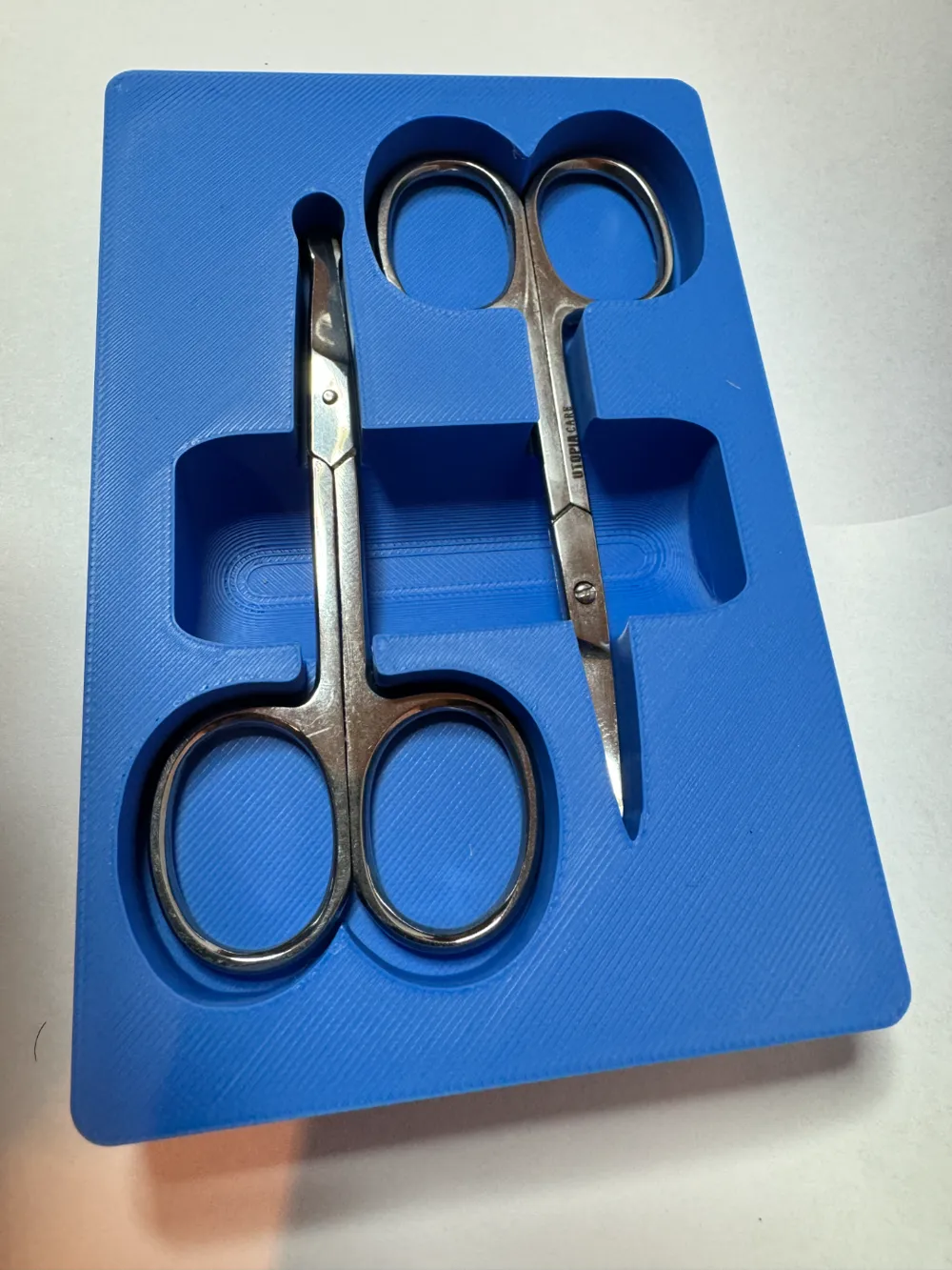 Gridfinity beard trimming scissor storage by 99kbxr29kj - MakerWorld