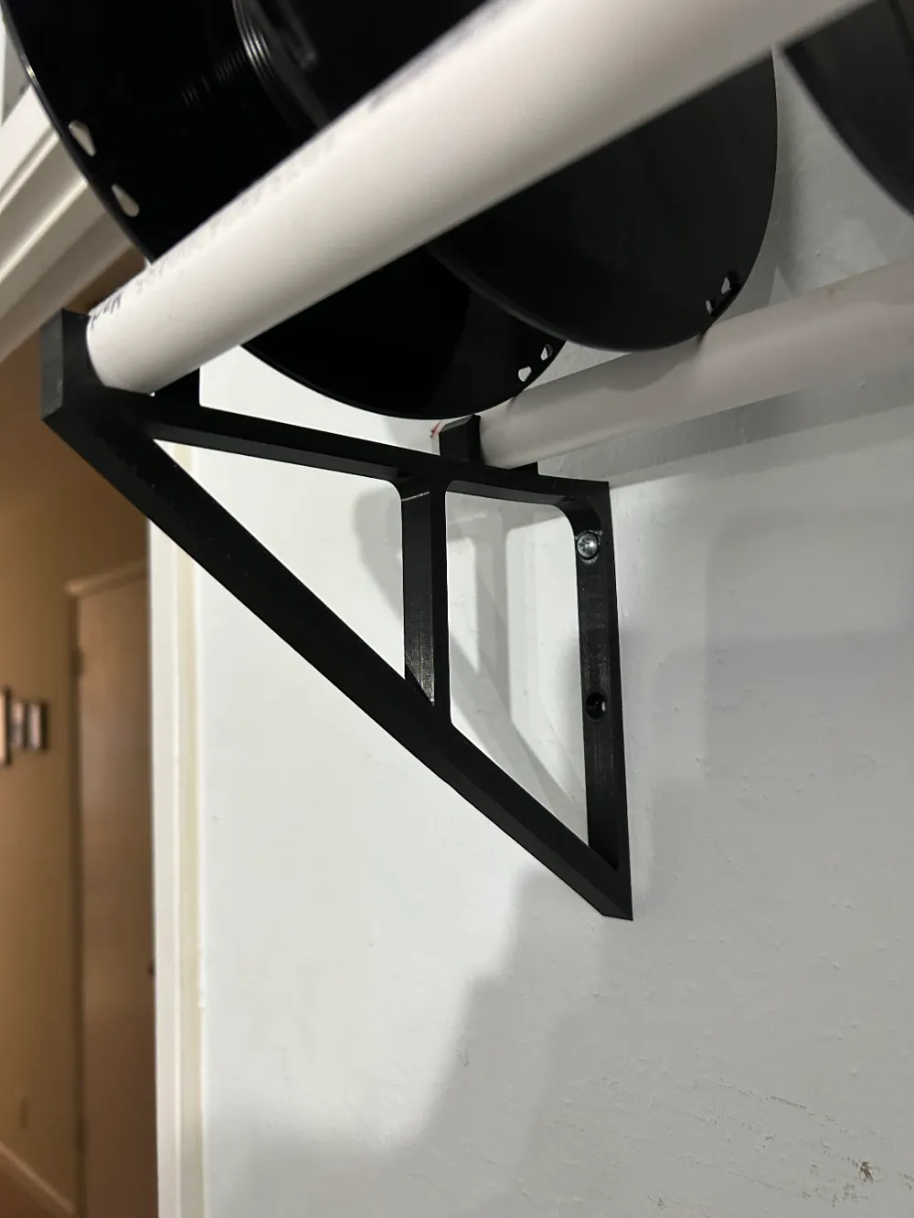 Wall Mount PVC Fillament Storage by Lemon - MakerWorld