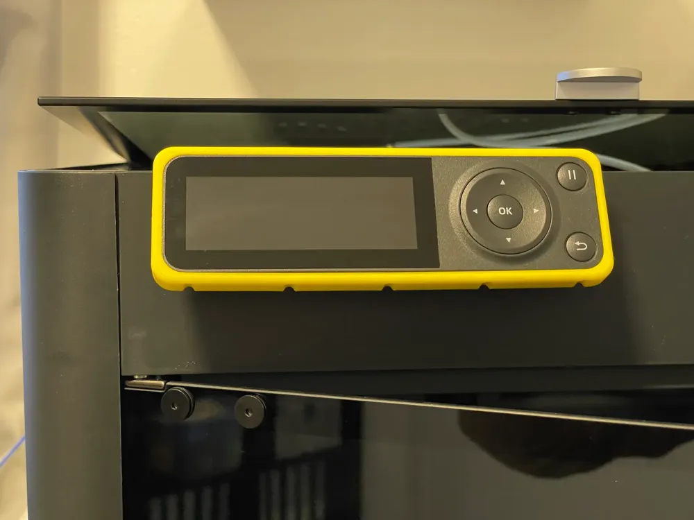 Bambu Lab P1P Screen Frame by UsefulPrints - MakerWorld