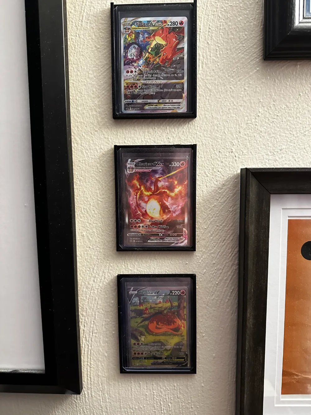 Toploader Wall Mount Display by Willy_Q92 - MakerWorld