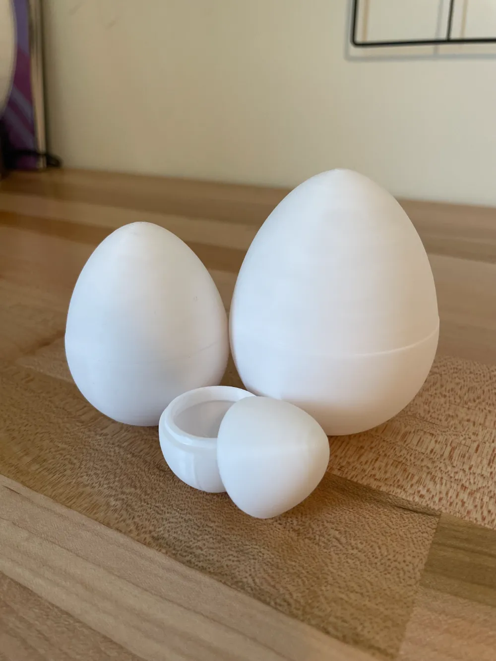 Threaded Easter Egg! by genericgrape. - MakerWorld