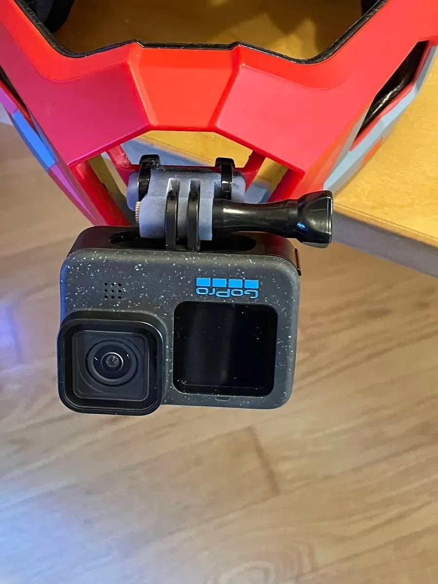 Gopro Chin mount for Bell Air by AmbnoniRider - MakerWorld