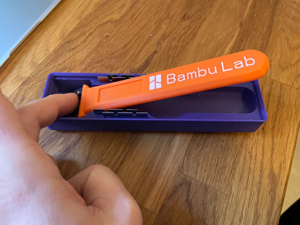 Gridfinity horizontal holder for Bambu lab scraper by skrivkunnig ...