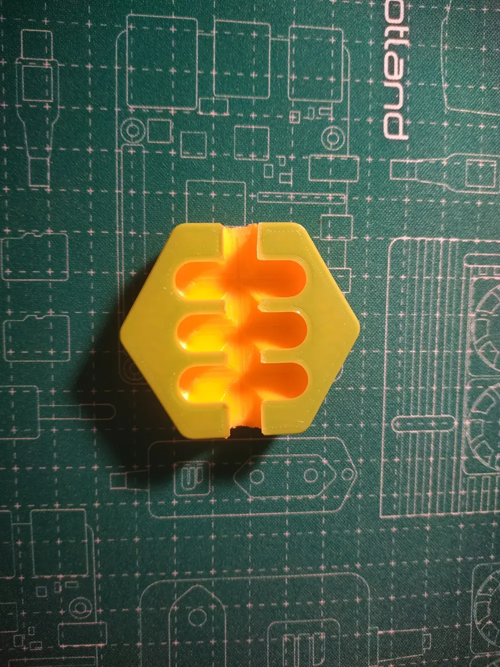 Hextraction 6 holes tiles by Zdrapek - MakerWorld