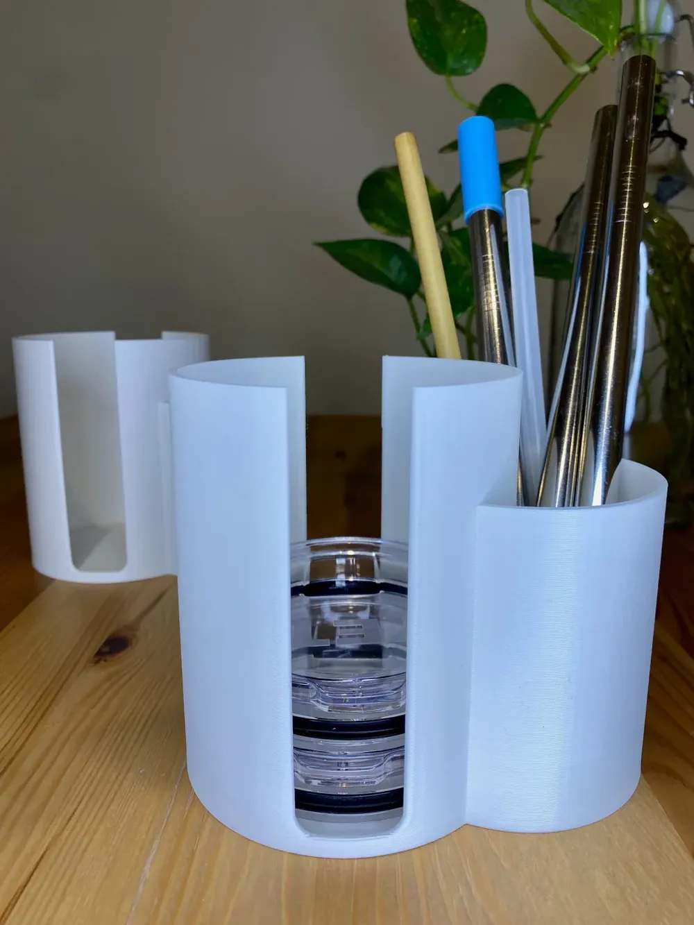 Yeti Lid Organizer | Holds 5 Yeti Lids and Magnets by dannyiacobacci ...