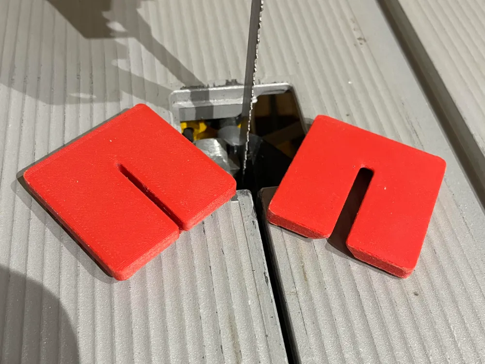 Replacement Dewalt DW738 Bandsaw Table Insert - Free 3D Print Model ...